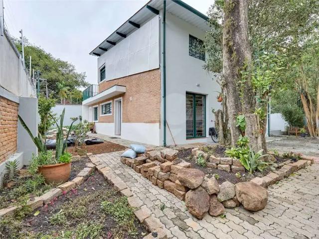 Casa / Sobrado para Locação em São Paulo/SP Chácara Monte Alegre 5 Quartos