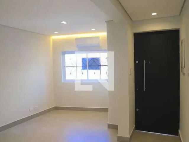 Casa / Sobrado para Locação em São Paulo/SP Chácara Inglesa 2 Quartos