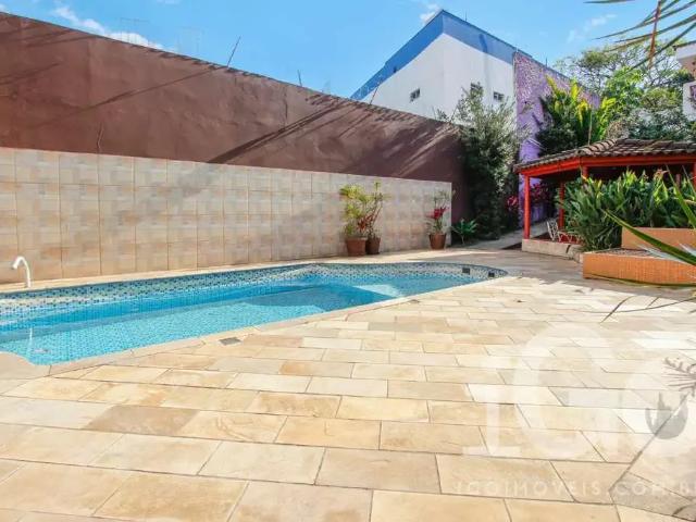 Casa / Sobrado para Locação em São Paulo/SP Chácara Monte Alegre 6 Quartos