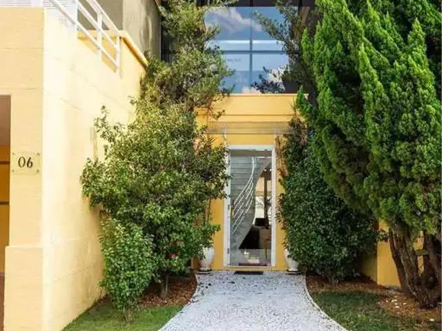 Casa / Sobrado para Locação em São Paulo/SP Chácara Monte Alegre 6 Quartos