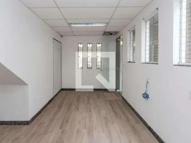 Casa / Sobrado para Locação em São Paulo/SP Chácara Santo Antônio 2 Quartos