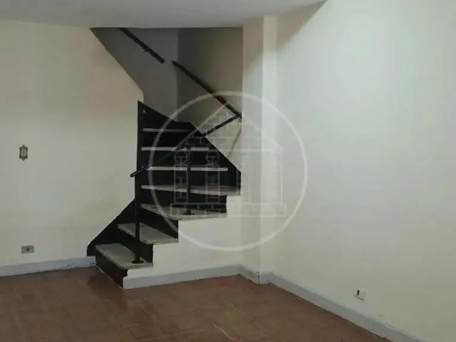 Casa / Sobrado para Locação em São Paulo/SP Cidade Monções 2 Quartos