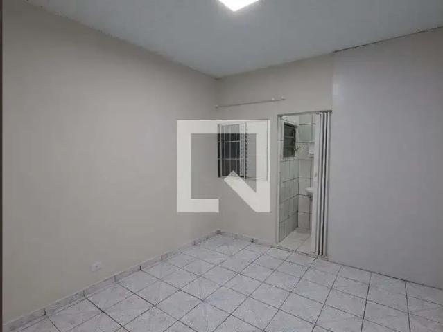 Casa / Sobrado para Locação em São Paulo/SP Cidade Ademar 1 Quartos