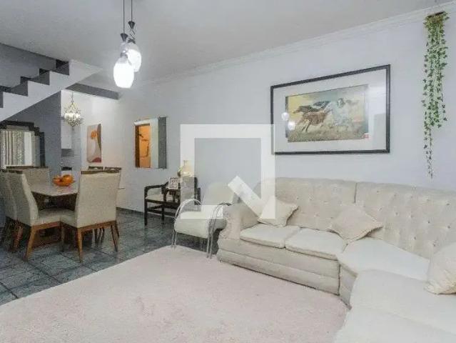 Casa / Sobrado para Locação em São Paulo/SP Cidade Ademar 3 Quartos