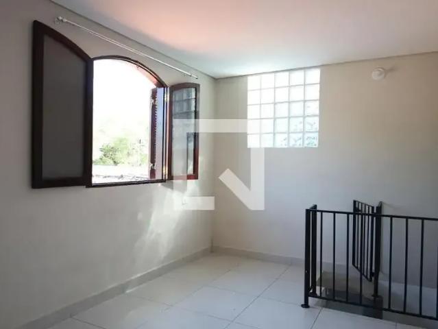 Casa / Sobrado para Locação em São Paulo/SP Cidade Dutra 1 Quartos