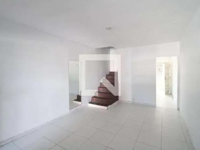 Casa / Sobrado para Locação em São Paulo/SP Cidade Dutra 2 Quartos