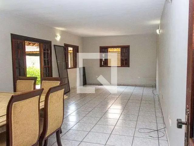 Casa / Sobrado para Locação em São Paulo/SP Cidade Dutra 7 Quartos