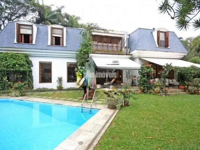 Casa / Sobrado para Locação em São Paulo/SP Cidade Jardim 4 Quartos
