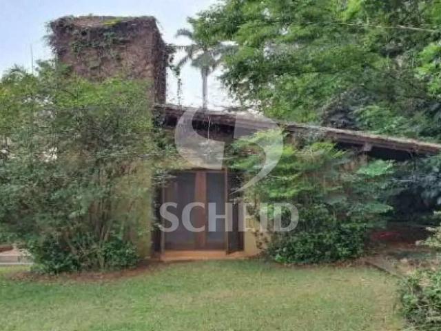 Casa / Sobrado para Locação em São Paulo/SP Cidade Jardim 4 Quartos