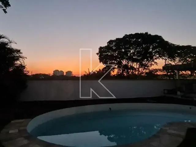 Casa / Sobrado para Locação em São Paulo/SP Cidade Jardim 5 Quartos
