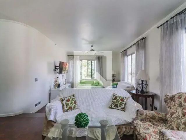 Casa / Sobrado para Locação em São Paulo/SP Cidade São Francisco 5 Quartos