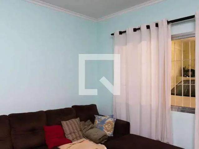 Casa / Sobrado para Locação em São Paulo/SP Cidade São Mateus 3 Quartos