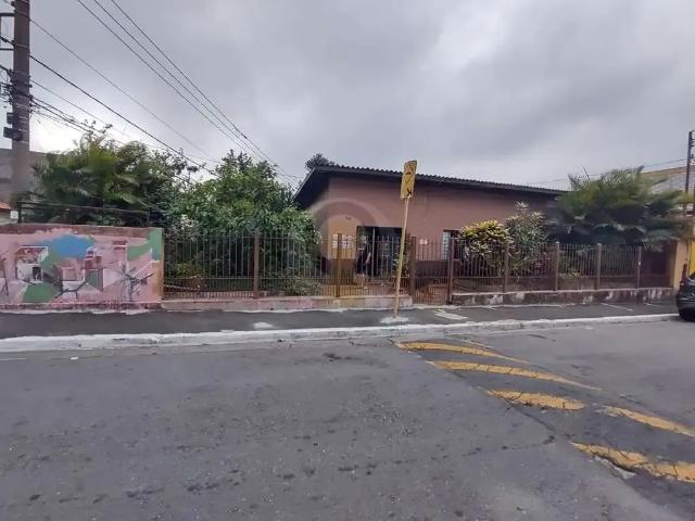 Casa / Sobrado para Locação em São Paulo/SP Cidade São Mateus 3 Quartos