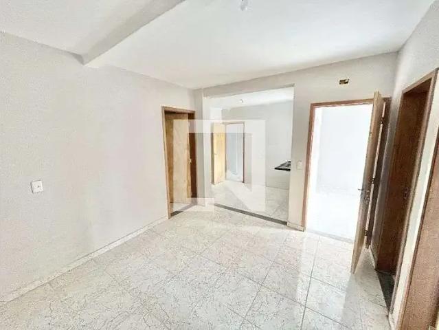 Casa / Sobrado para Locação em São Paulo/SP Água Fria 2 Quartos