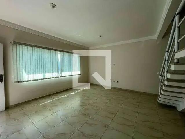 Casa / Sobrado para Locação em São Paulo/SP Água Fria 3 Quartos