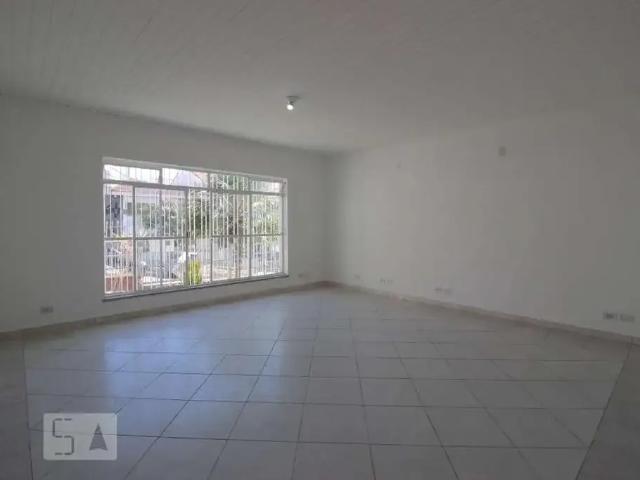 Casa / Sobrado para Locação em São Paulo/SP Água Fria 3 Quartos