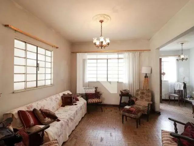Casa / Sobrado para Locação em São Paulo/SP Água Fria 4 Quartos