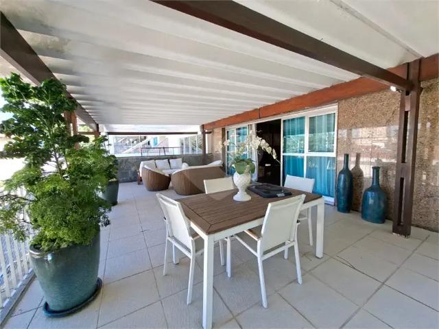 Casa / Sobrado para Locação em São Paulo/SP Água Fria 4 Quartos
