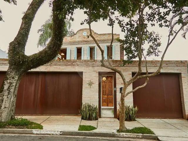 Casa / Sobrado para Locação em São Paulo/SP Alto da Boa Vista 10 Quartos