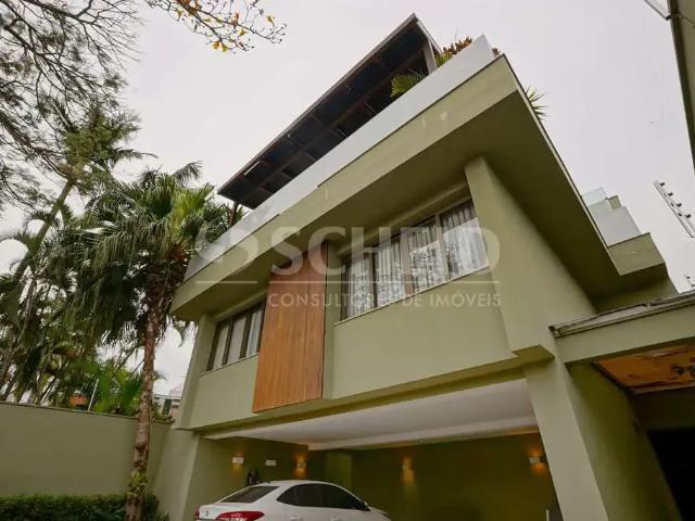 Casa / Sobrado para Locação em São Paulo/SP Alto da Boa Vista 5 Quartos