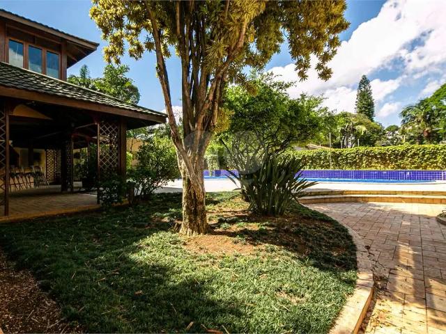 Casa / Sobrado para Locação em São Paulo/SP Alto da Boa Vista 5 Quartos