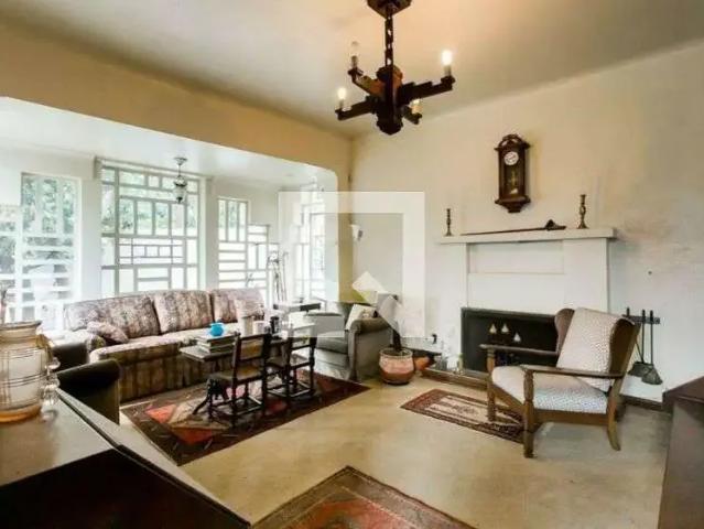 Casa / Sobrado para Locação em São Paulo/SP Alto da Lapa 4 Quartos