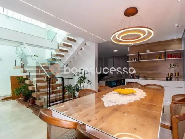 Casa / Sobrado para Locação em São Paulo/SP Alto da Mooca 4 Quartos