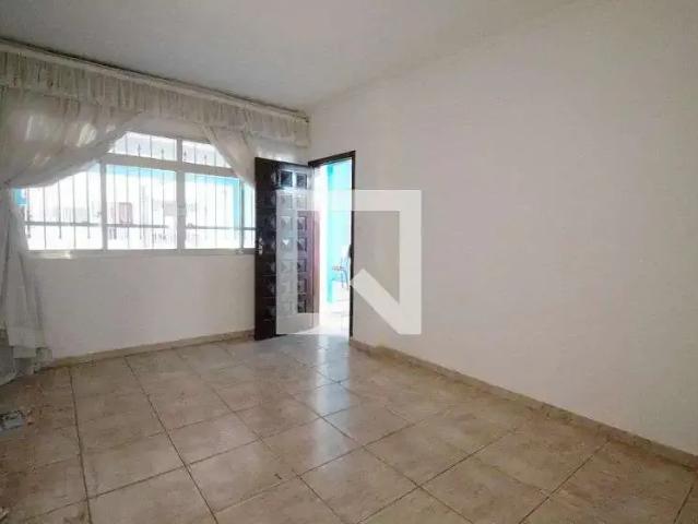 Casa / Sobrado para Locação em São Paulo/SP Alto de Pinheiros 3 Quartos