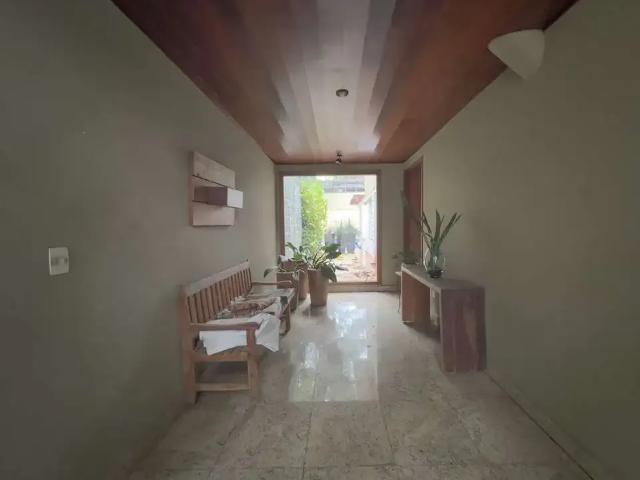 Casa / Sobrado para Locação em São Paulo/SP Alto de Pinheiros 5 Quartos