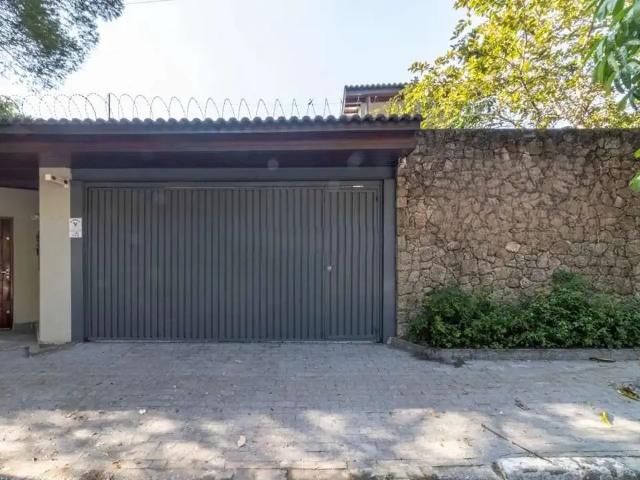 Casa / Sobrado para Locação em São Paulo/SP Alto de Pinheiros 6 Quartos