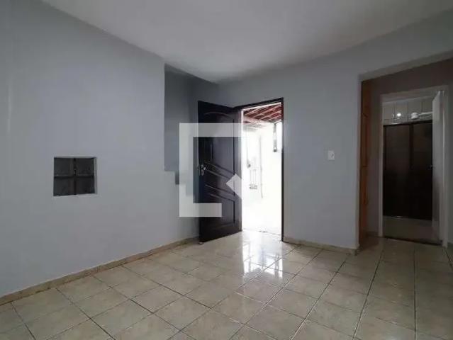 Casa / Sobrado para Locação em São Paulo/SP Artur Alvim 3 Quartos