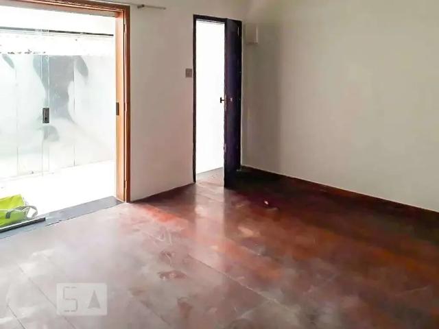 Casa / Sobrado para Locação em São Paulo/SP Bosque da Saúde 1 Quartos