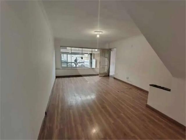 Casa / Sobrado para Locação em São Paulo/SP Bosque da Saúde 3 Quartos