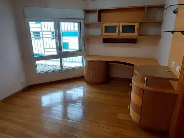 Casa / Sobrado para Locação em São Paulo/SP Bosque da Saúde 5 Quartos