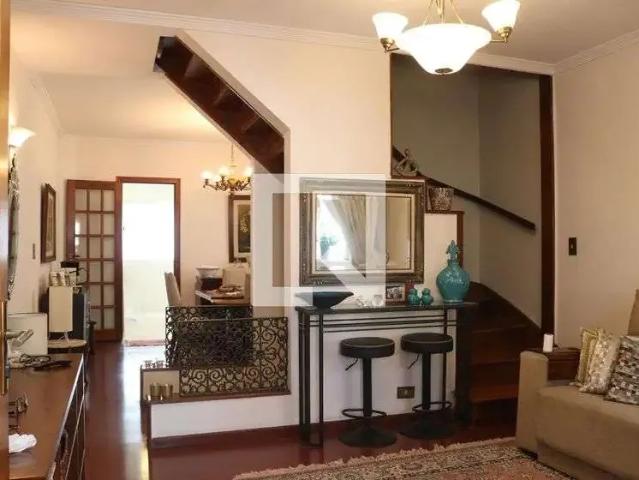 Casa / Sobrado para Locação em São Paulo/SP Barra Funda 4 Quartos
