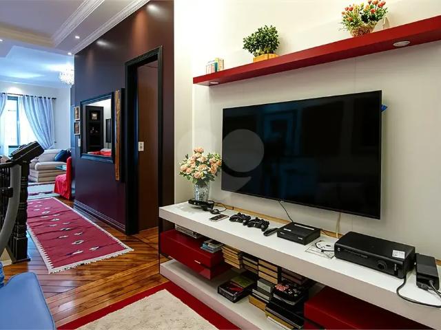 Casa / Sobrado para Locação em São Paulo/SP Bela Vista 4 Quartos