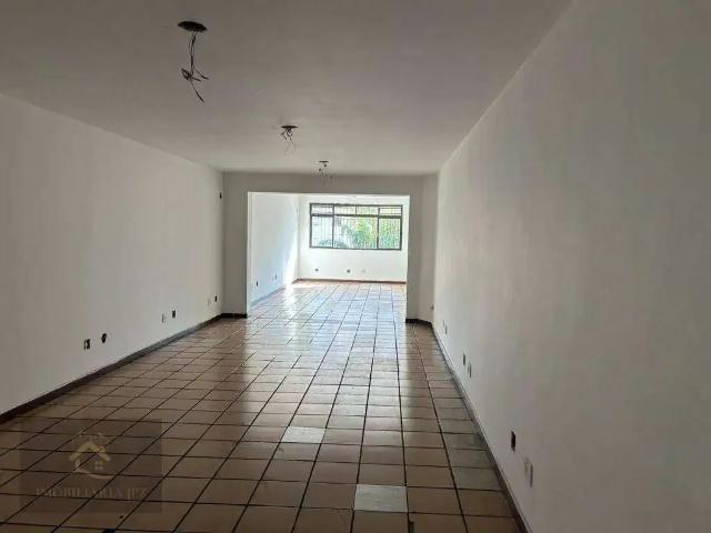 Casa / Sobrado para Locação em São Paulo/SP Bela Vista 4 Quartos