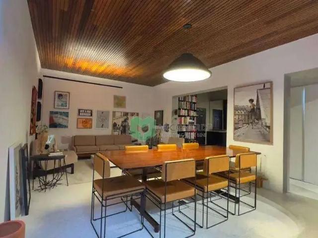 Casa / Sobrado para Locação em São Paulo/SP Bela Vista 3 Quartos
