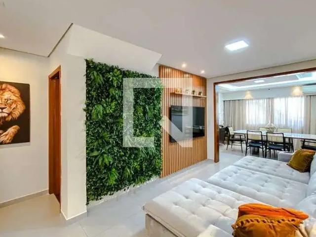 Casa / Sobrado para Locação em São Paulo/SP Belém 3 Quartos