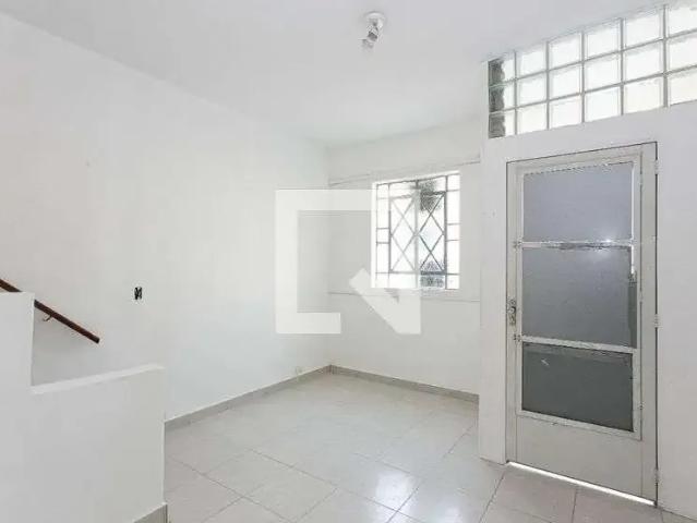 Casa / Sobrado para Locação em São Paulo/SP Belém 2 Quartos