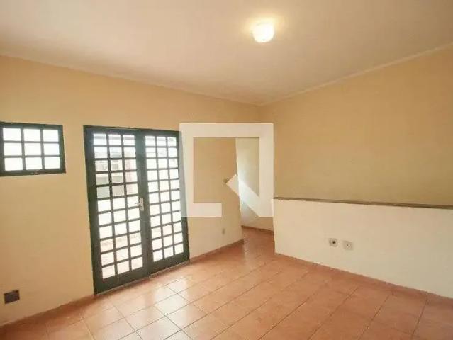 Casa / Sobrado para Locação em São Paulo/SP Belém 2 Quartos