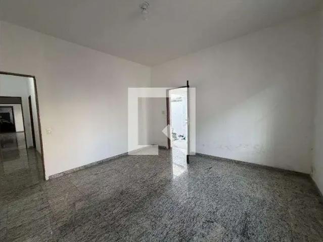 Casa / Sobrado para Locação em São Paulo/SP Belém 4 Quartos