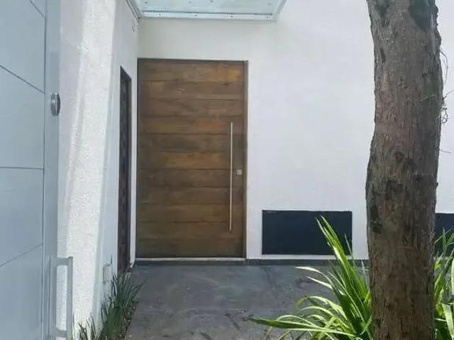 Casa / Sobrado para Locação em São Paulo/SP Brooklin 3 Quartos