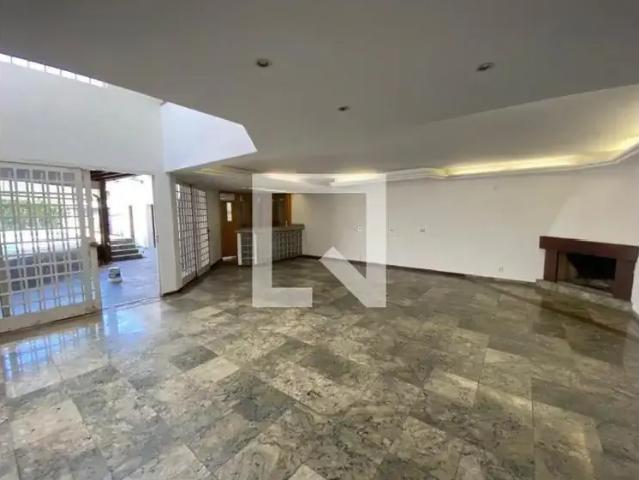 Casa / Sobrado para Locação em São Paulo/SP Brooklin 1 Quartos