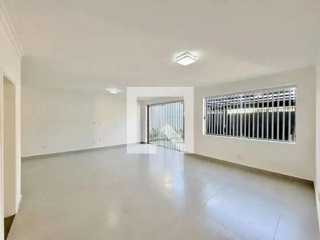 Casa / Sobrado para Locação em São Paulo/SP Brooklin 4 Quartos