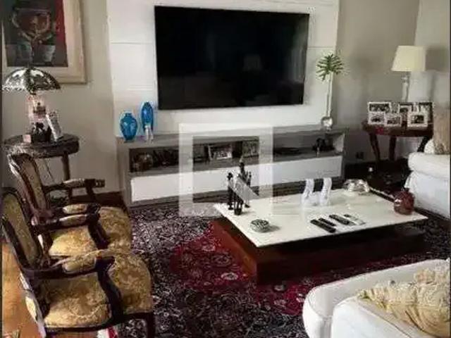 Casa / Sobrado para Locação em São Paulo/SP Brooklin 4 Quartos