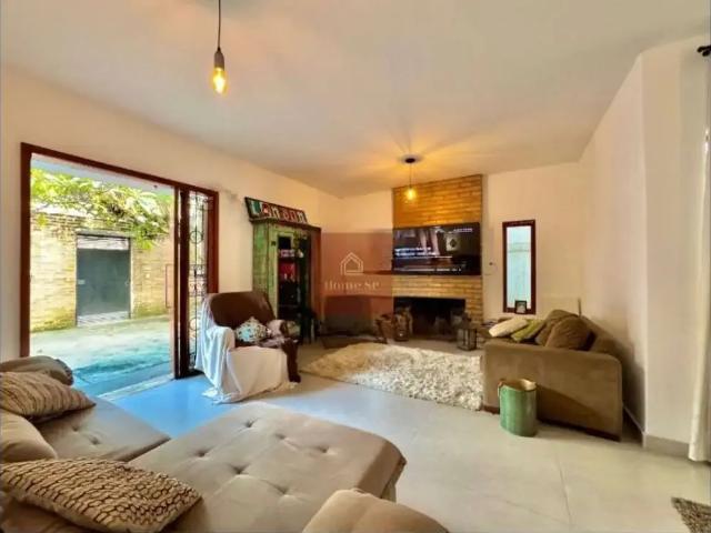 Casa / Sobrado para Locação em São Paulo/SP Brooklin 5 Quartos