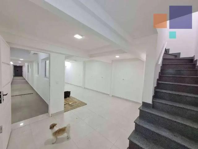 Casa / Sobrado para Locação em São Paulo/SP Brooklin 8 Quartos