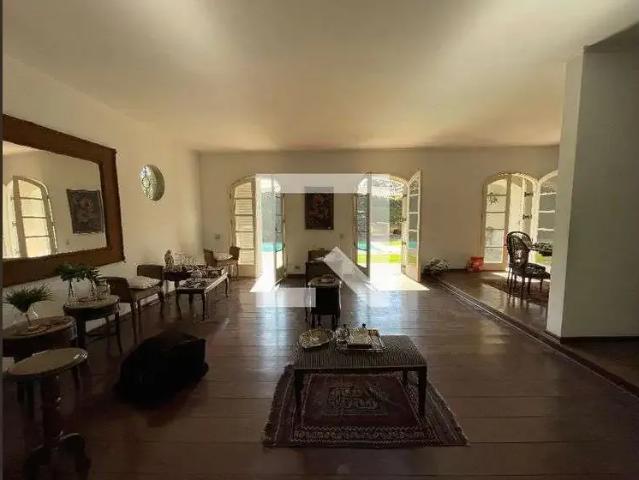 Casa / Sobrado para Locação em São Paulo/SP Butantã 3 Quartos