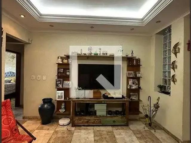 Casa / Sobrado para Locação em São Paulo/SP Butantã 4 Quartos